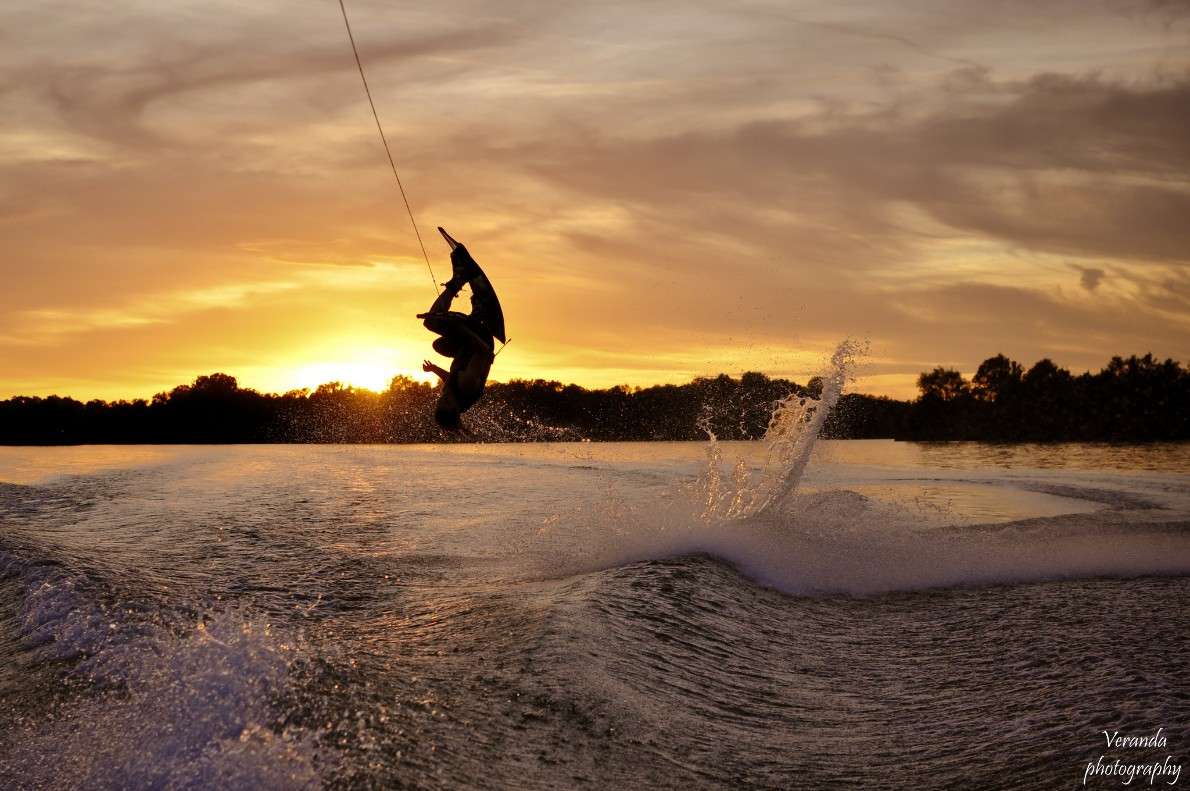 Wakeboard at sunset / Wakeboard at sunset / Фотография на PhotoGeek.ru